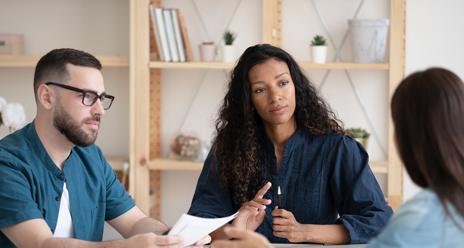 How to Use Emotional Intelligence to Conduct Solid Interviews ...